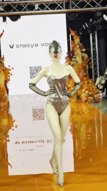 Volga-fashion.ru #волгафешен #модныепоказы #fashionshow #модель  #fashionweek