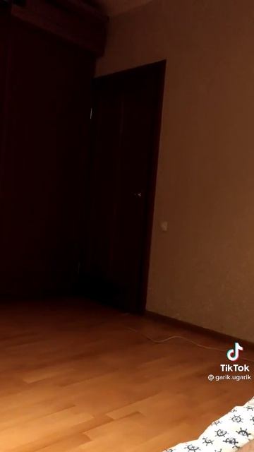 - Кто там❓...