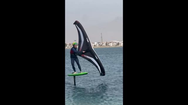 Марат на гидрофойле Darkfoils Toro1100 v2