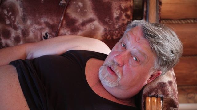 Юра и Ира - так и живём Скетч # 6 ( это кот )