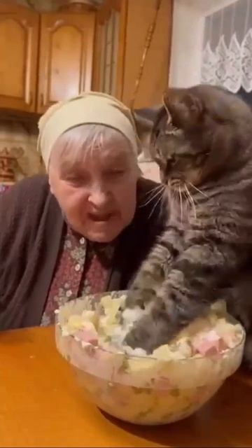 Готовим оливье на продажу. Юмор.