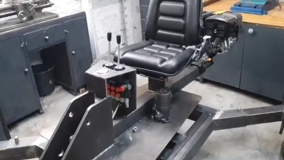 Мини-экскаватор по типу паук своими руками (часть 1)