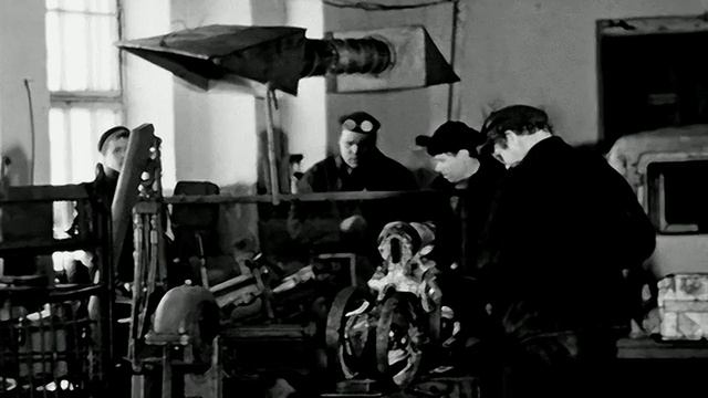 1971 год. Тюмень. Ремонт тракторов