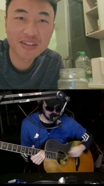 Гитарист сыграл ЛИНЕЙКОЙ выходила на берег Катюша в Чат-рулетке) #shorts #фингерстайл #guitar