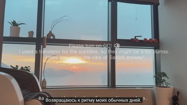 Sae Sol. Обычные дни владелицы кафе  Готовлю клубничные блинчики и напитки 🍓