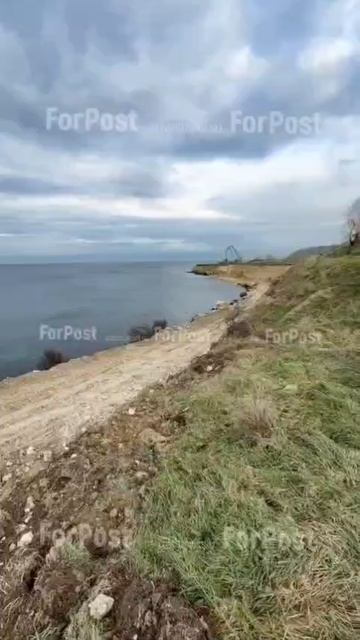 Дикий пляж «Скалки» в Севастополе разровняли без объяснений