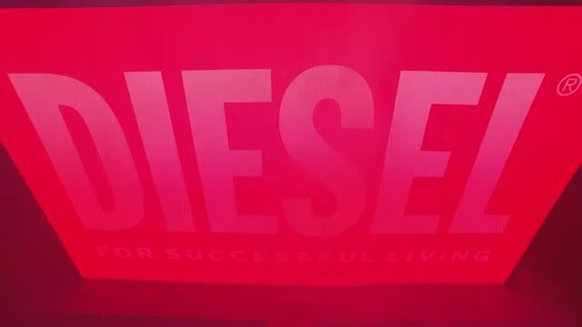 Показ коллекции Diesel весна-лето 2024