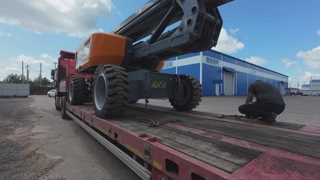 Очередная отгрузка дизельного коленчатого подъёмника - SKYBOOM GTZZ-25J с рабочей высотой 27 м