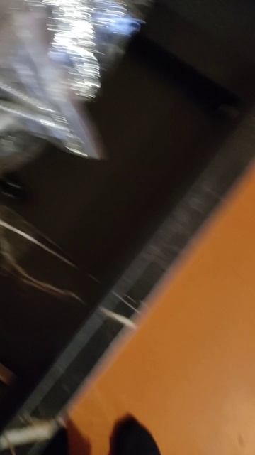 10-02-2026 привезли стол