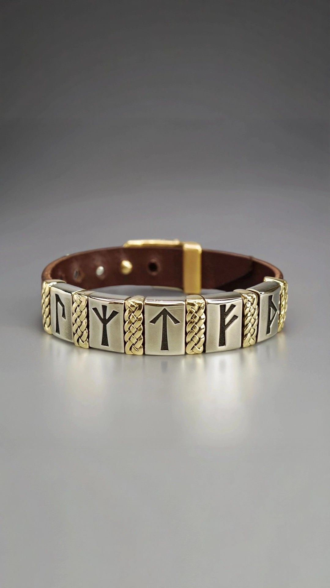 Браслет кожаный "Север" для мужчин и женщин