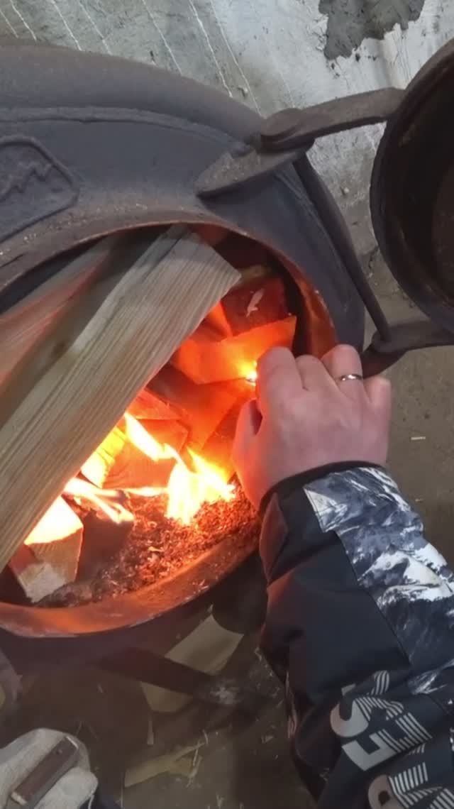 Алхимия огня: магический ритуал растопки печи!