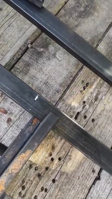 Приспособа для сварки ровно 90 градусов