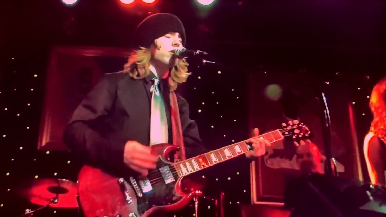 Trent Romens - Love's Lost Cause!