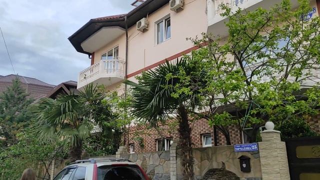 Красивые улочки - Где сняли жильё на море - гостевой дом  Ассоль Лазаревское - Поехали на юг Серия 7