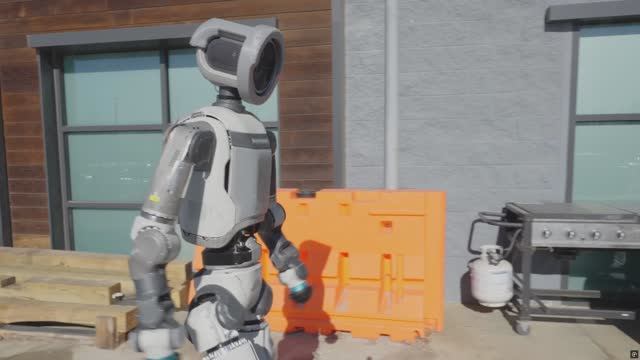 SDR Atlas Airborne продвинутый робот 4K