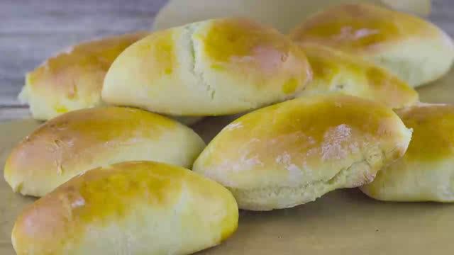 Получаются всегда воздушными! Пирожки с рисом и яйцом в духовке - простой рецепт теста и начинки!