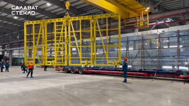 РЕВОЛЮЦИЯ В АРХИТЕКТУРНОМ ПРОЕКТИРОВАНИИ — стекло длиной 15 метров произведено в России