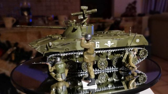 Готовая модель "БМД-2", масштаб 1:35.