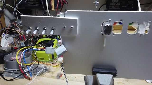 Неоновая лампа ИН-12Б и высоковольтный дешифратор