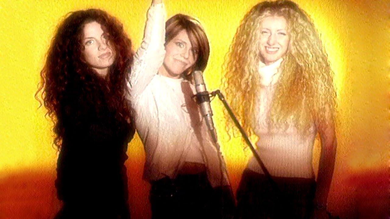 Лицей - Улетаешь в небо (Официальный клип)