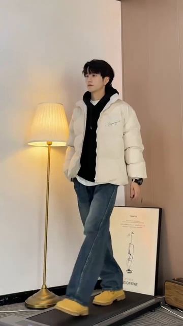 Как должны одеваться обычные люди осенью и зимой?