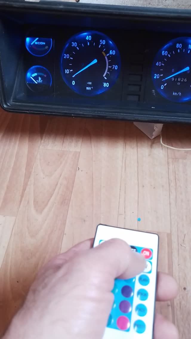 Оригинальная подсветка панели приборов ваз-2107, часть 2.