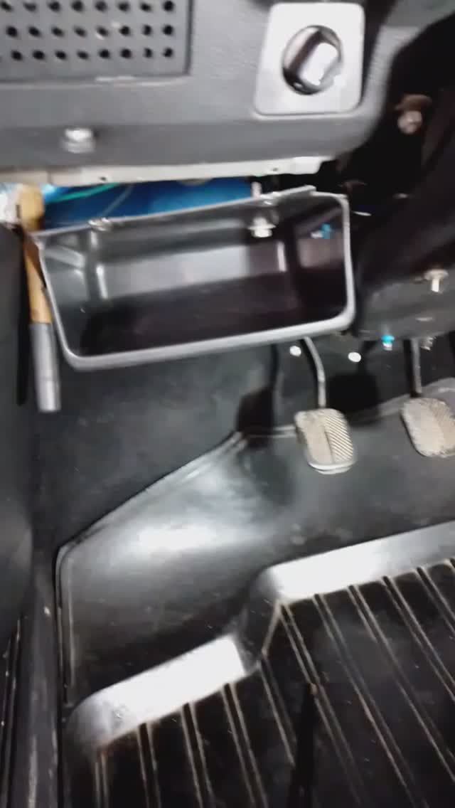 Доп. вещевой ящик водителя ваз-2107