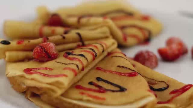 Такую вкуснятину сметают вмиг!  Заварные блинчики на молоке с кипятком по самому простому рецепту!