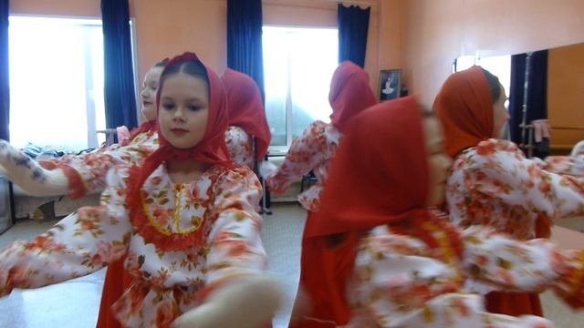 "Рукавички" младшая группа ОХС "Фиеста"