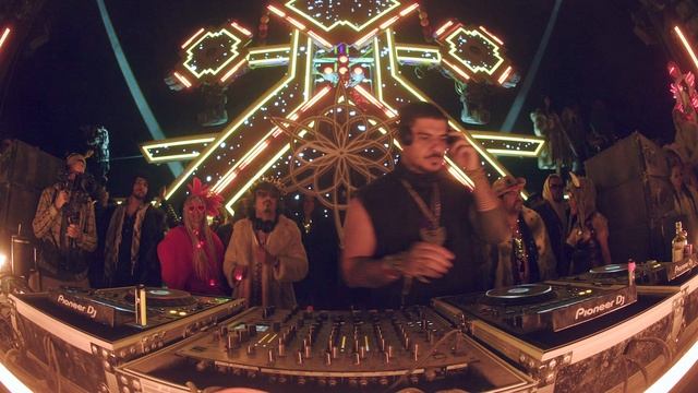 Винтажная Культура - Воины Майя - Бернинг Мэн 2025 Berning Man