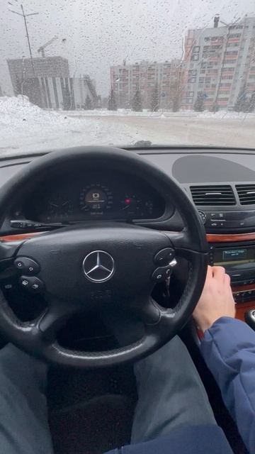 2008 Mercedes-Benz E200 CDI запуск