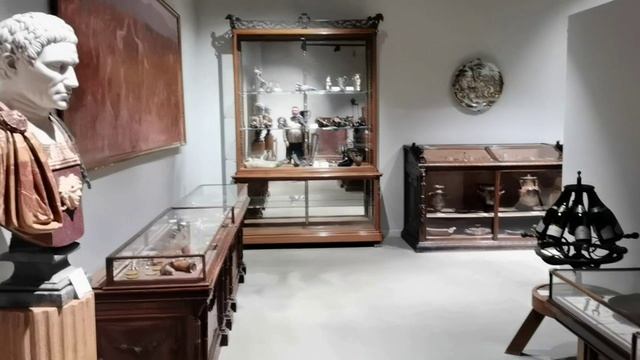 Лефкадия и Шато пино