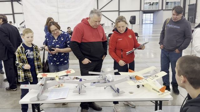 Фестиваль "И небо детям" в Экспофоруме 2026-2 Авиамодели и парапланы Санкт-Петербург.