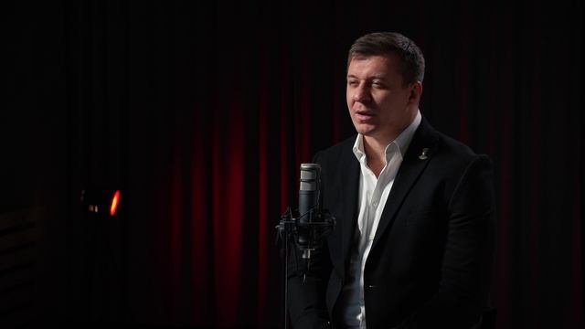 Тьмою здесь все занавешено