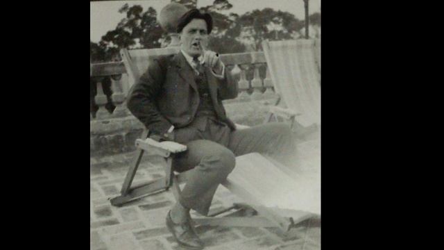 Счастлив. Владимир Маяковский