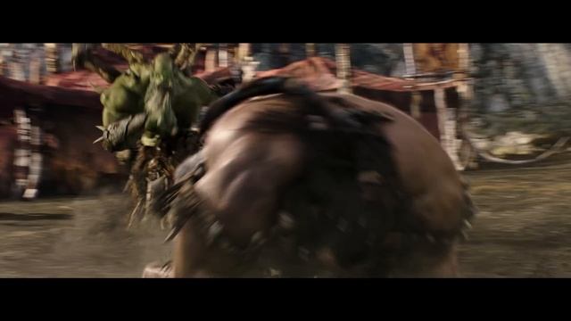 Фильм "Варкрафт". Дуротан бросает вызов Гул'дану.