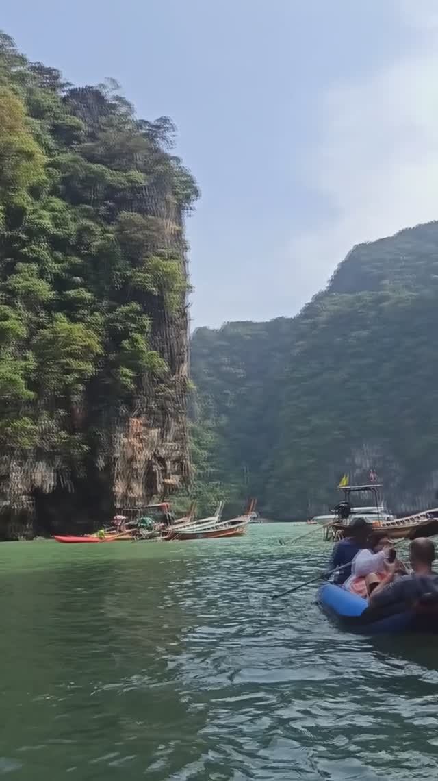 Затерянный мир в Тайланде. На каное по красивой лагуне