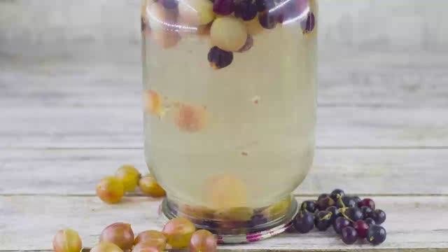 Компот из смородины и крыжовника на зиму - великолепное сочетание вкусов, отличный рецепт!