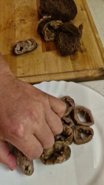 Дегустация охотничьего блюда "мыычас" (толстая кишка лося) 14.02.2026 г.