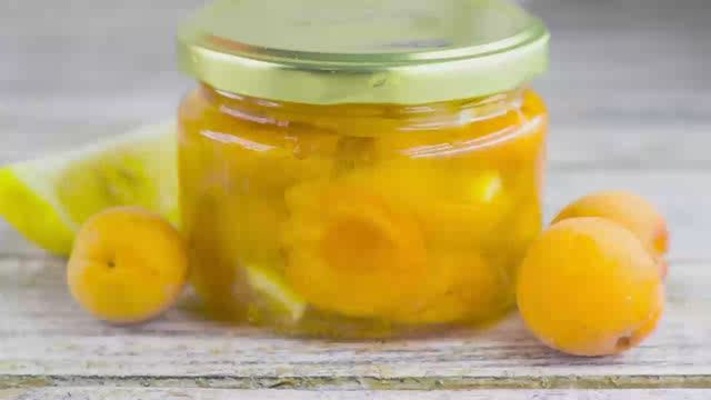 Варенье из абрикосов с лимоном для тех, кто любит ароматное варенье с кислинкой! Вкусный рецепт!