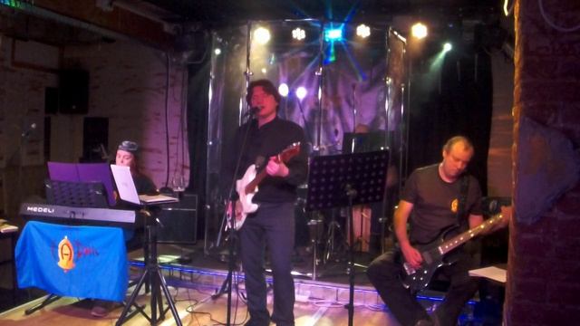 Отражения ночных фонарей