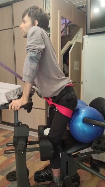 Главная цель — научиться самостоятельно вставать