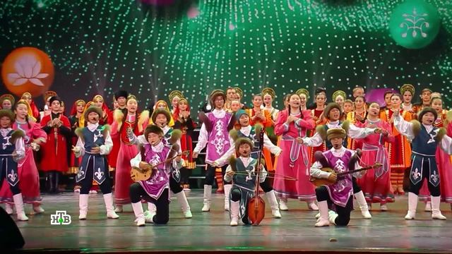 «Венок дружбы народов России» —  в исполнении победителей «Ожерелье России»!