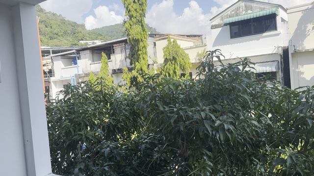 Зимовка в Тайланде с годовасиком 17.1.26 Анфиса выздоровила пляж, активность Анфисы вечером с людьми