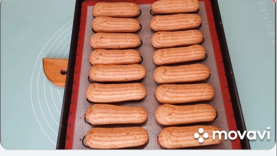 Эклеры на сливках.