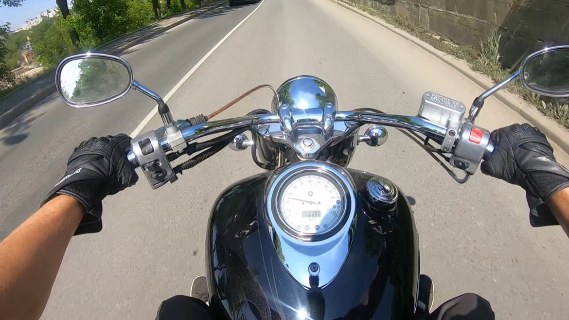 Yamaha XVS 1100 ( V-Star) Vladivostok