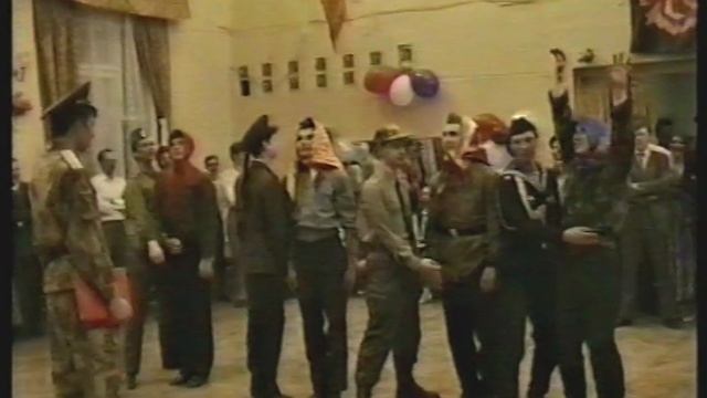 Бал 8 марта 1996 Коричневая пуговка