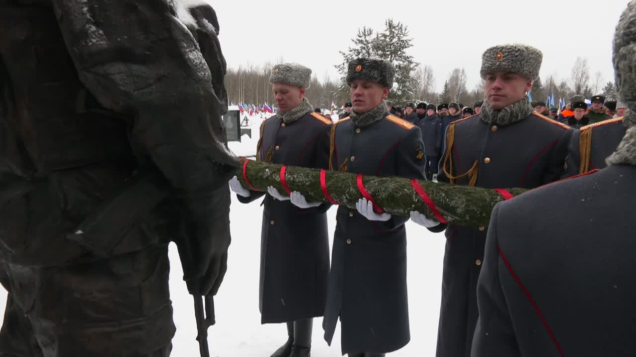Почтили память тех, кто, выполнив свой воинский долг, не вернулся на Родину