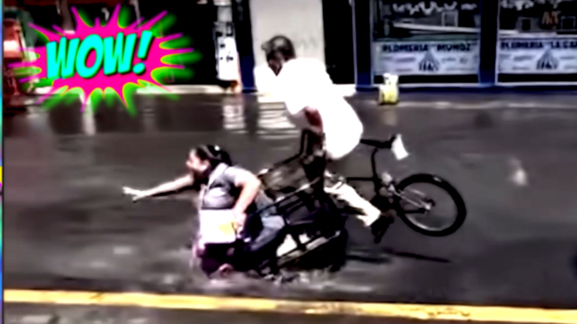 ПРИКОЛЫ НА КАЖДЫЙ ДЕНЬ: СМЕШНЫЕ ВИДЕО ДЛЯ ПОДНЯТИЯ НАСТРОЕНИЯ