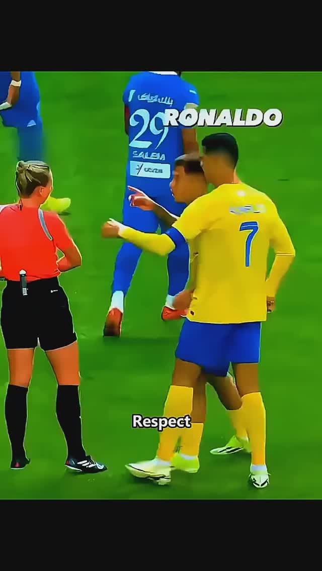 Mujer en el fútbol  👍 🌹❤